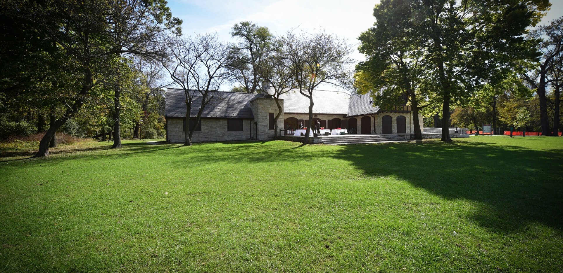 River Forest, Illinois Event Venue | Thatcher Woods Event Pavilion